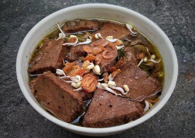 Resep Rawon daging sapi oleh Mariana Chika - Cookpad