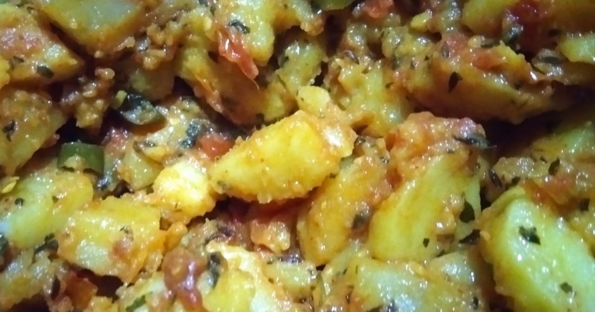 Chatpata Aloo Recipe by Vaishali Arora - Cookpad