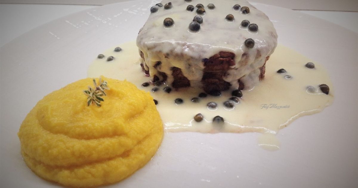 Ricetta Filetto Di Manzo Con Fonduta Di Fontina E Purè Di Carota E ...
