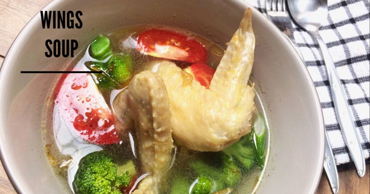 Resep Broccoli wings soup oleh gina perdana - Cookpad