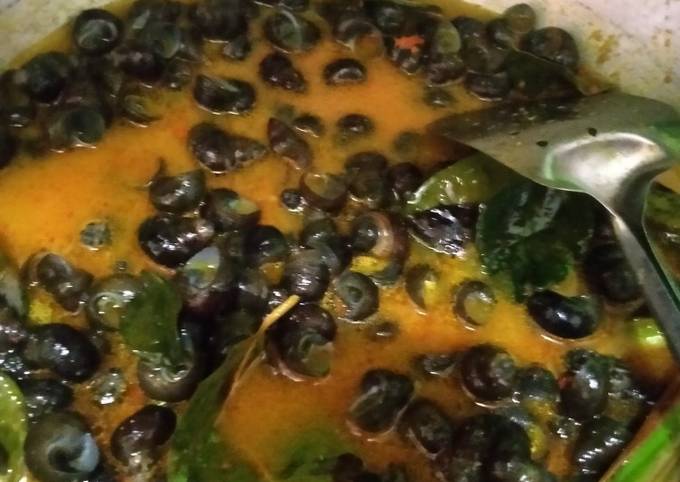 Resep Tutut (keong sawah) oleh Nuri Koestanti - Cookpad
