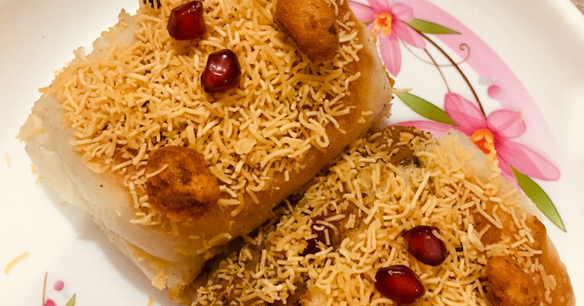 Kacchi Dabeli Recipe By Abhilasha Mishra