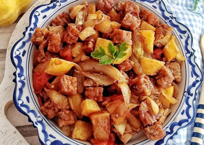 Resep Tumis Kentang Tempe Kecap oleh Ine Setiawati - Cookpad