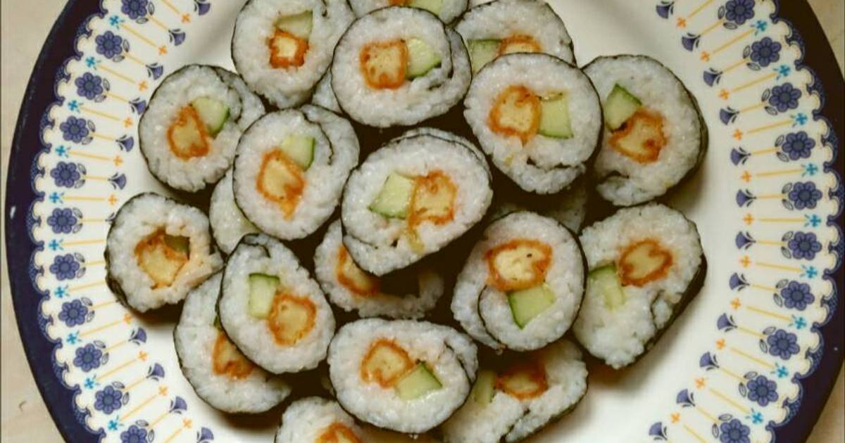 Resep Sushi Rumahan Simple 🍣🍙 oleh Rizky Diah Mastuti - Cookpad