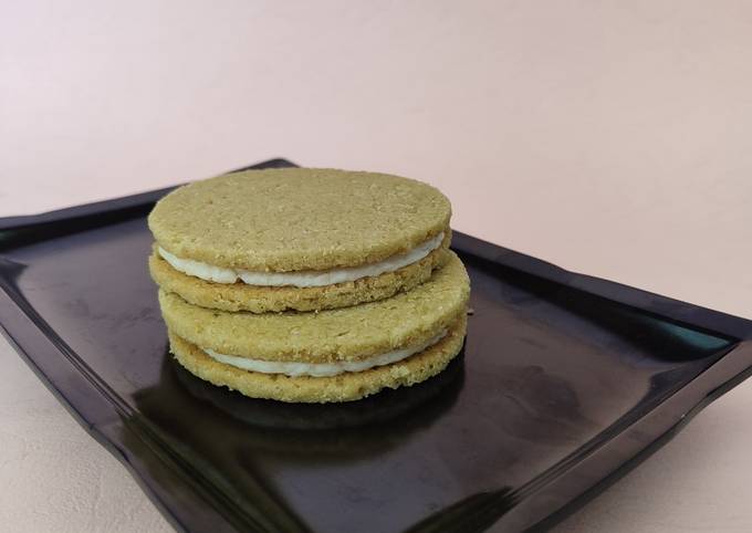 Resep Matcha Cheese Shortbread Cookies oleh Chef Yonas - Cookpad