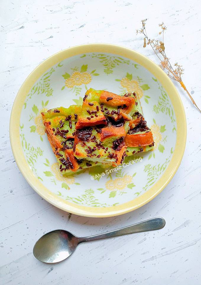 Resep Puding Roti Tawar Simple 1 Telur oleh Alya Nurfitri🍳 - Cookpad