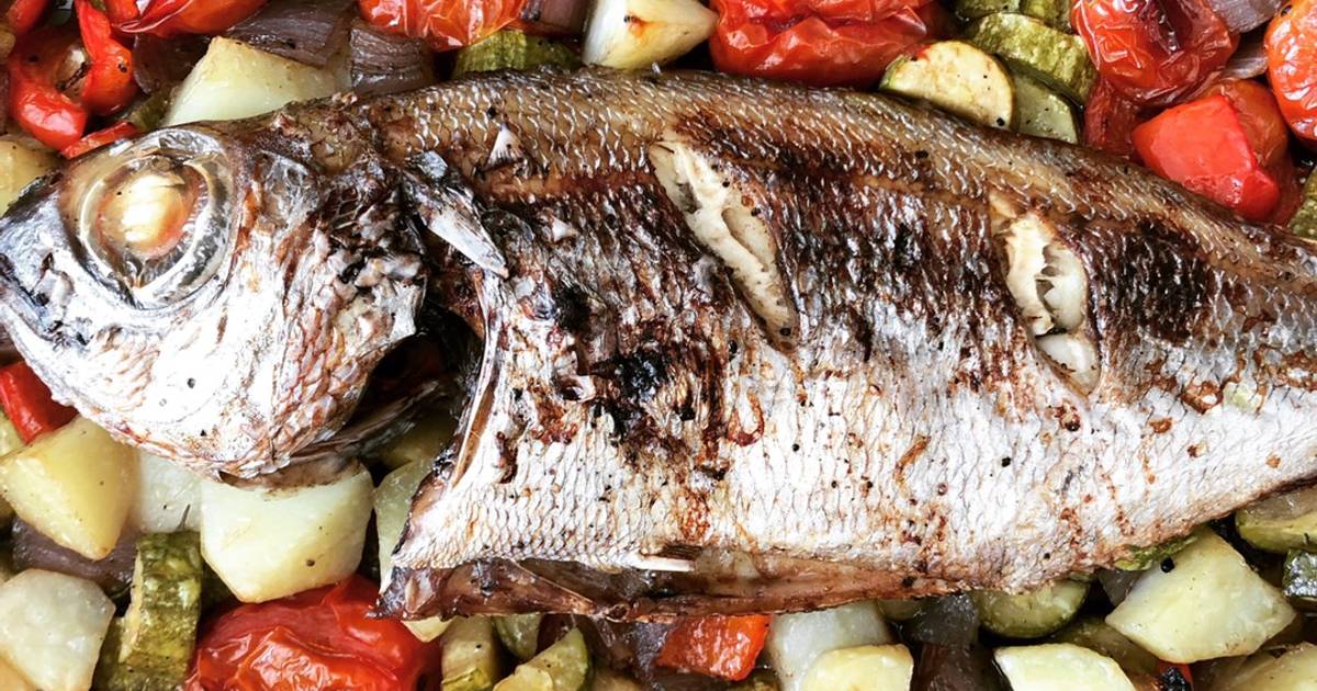 Poissons aux légumes au four de Les Trois Truffes - Cookpad