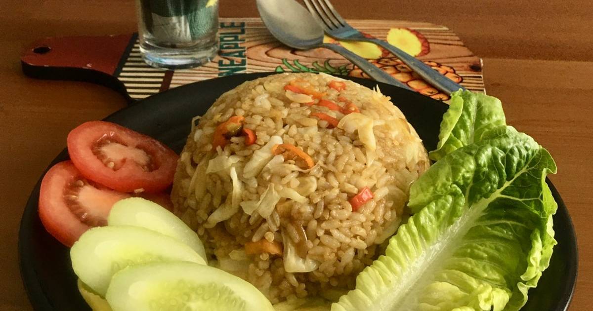 2.954 resep cara membuat nasi goreng dengan kol dan telur enak dan mudah - Cookpad
