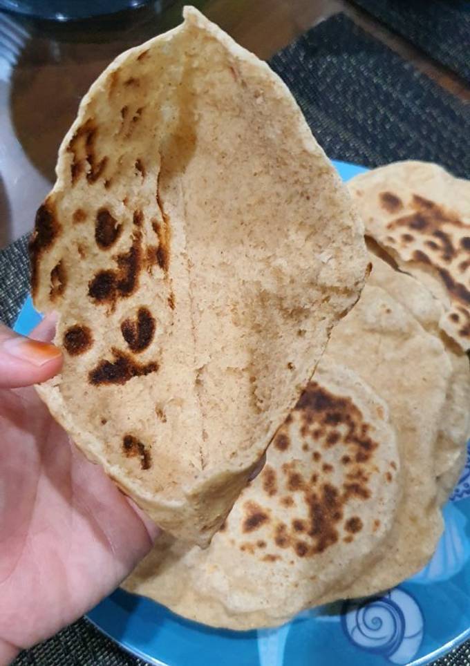 Resep Khubz roti arab oleh Helvina Etami - Cookpad