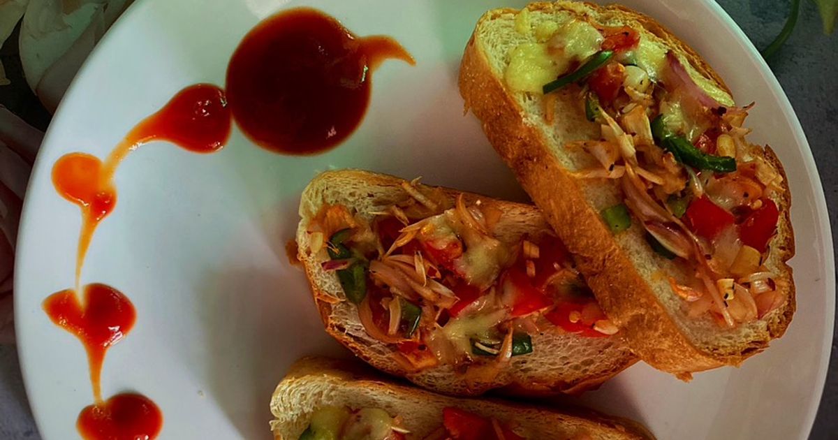 Indo Italian Bruschetta Recipe by ayndrila dutta - Cookpad