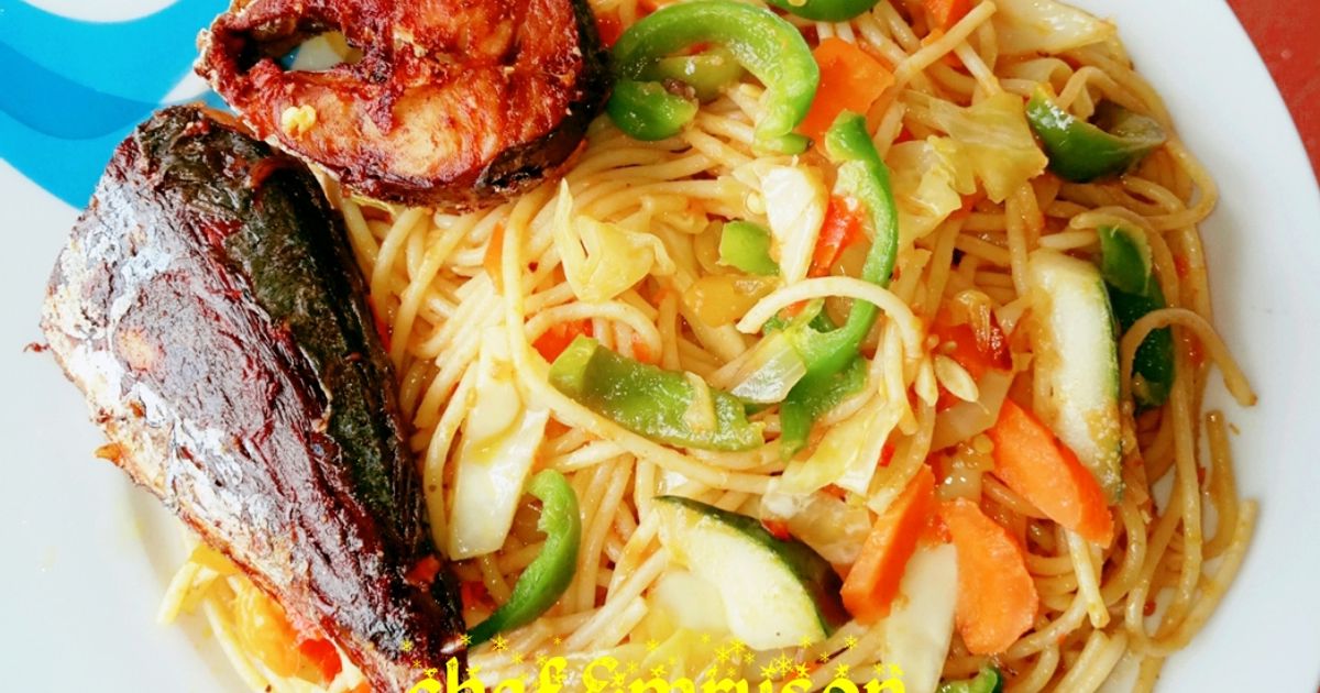 Vegetable Pasta With Fried Fish Recipe by Emryson's Kitchen - Cookpad