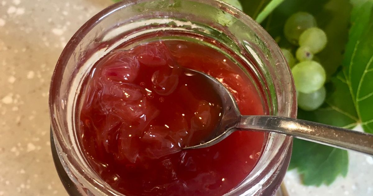 Grape Vine & Red Onion Jelly 🍇 Recipe by Sonia - Cookpad