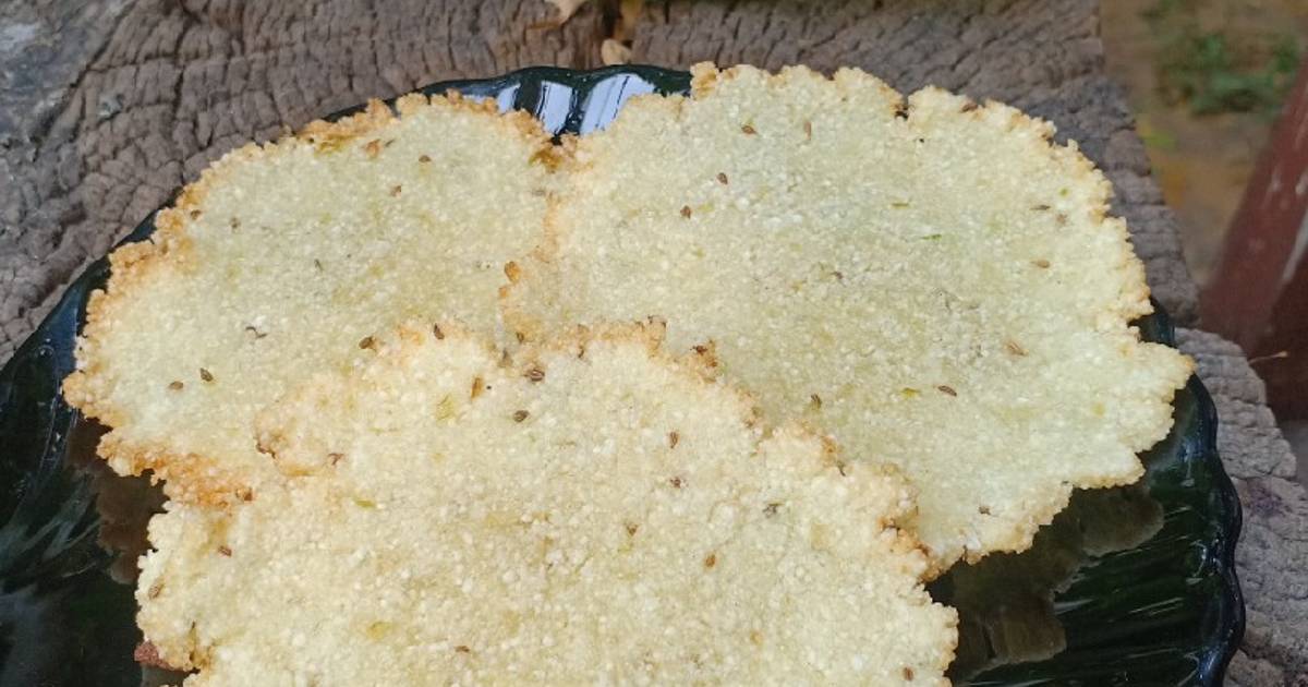 Sago flour puri Recipe by Beena Radia - Cookpad