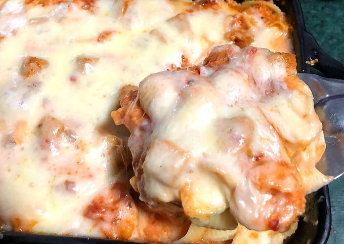 Shell Cheesy baked pasta Recipe by Zobia Sajjad - Cookpad