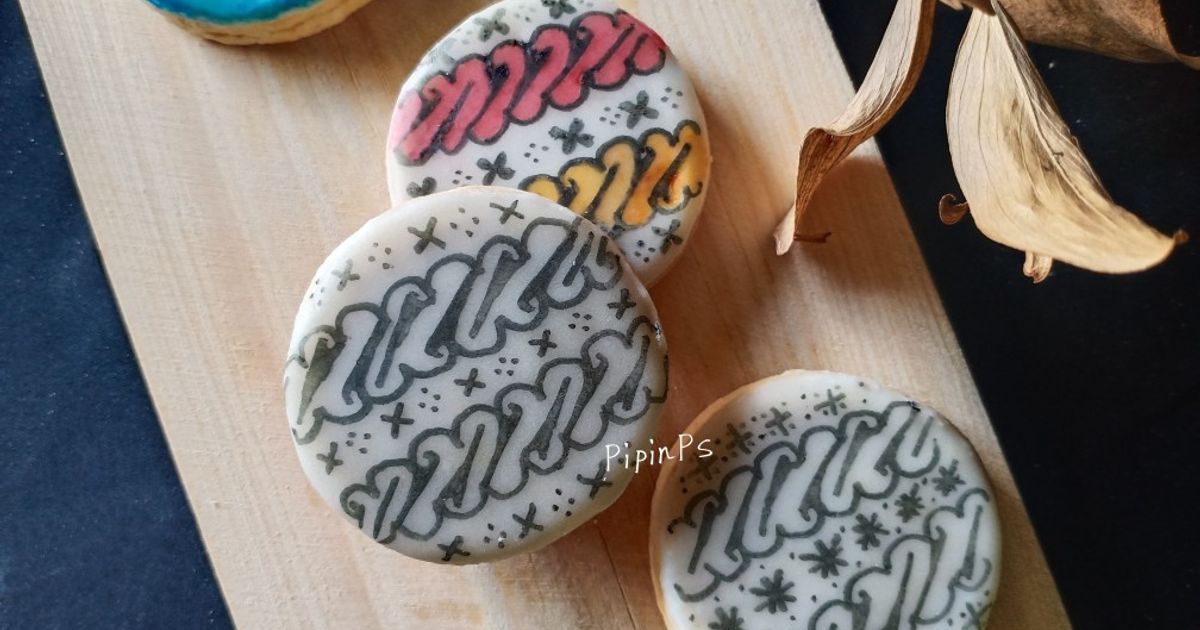 Resep Royal Icing Cookies: Batik Edition oleh 𝓟𝓲𝓹𝓲𝓷 𝓟𝓼 - Cookpad