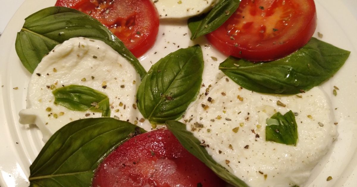 Caprese Salad Recipe by simon