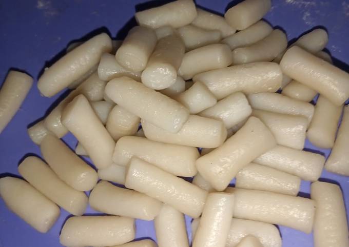 Resep Topoki homemade oleh Alda Octavia silvi - Cookpad