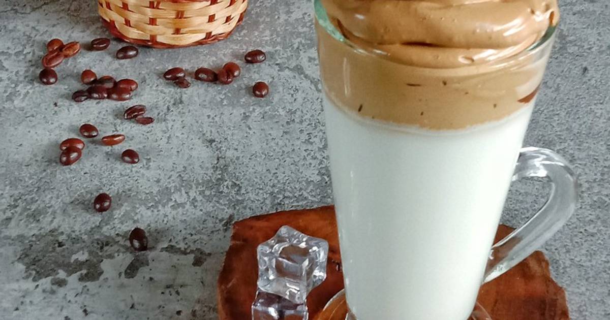 Resep Dalgona Coffee Viral !!! oleh SMarisa - Cookpad