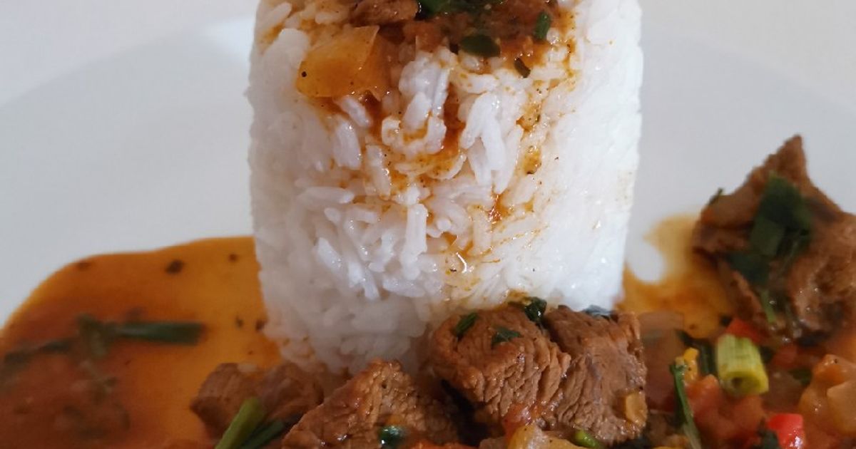 Georgian Ostri / Beef Stew Recipe by Roshni Minos - Cookpad