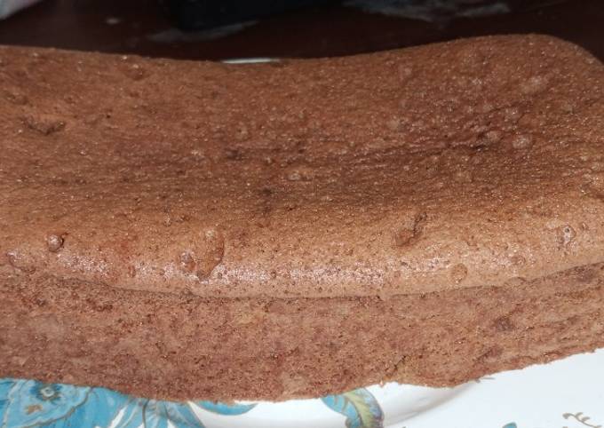 Resep Sponge Cake Coklat oleh eva fadhila - Cookpad
