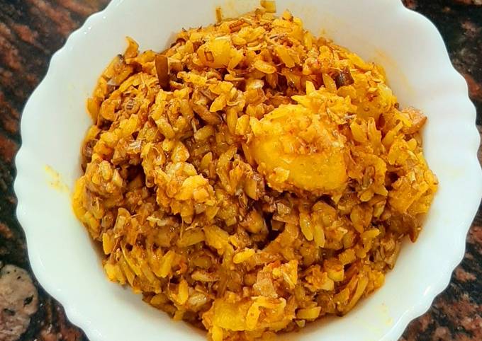 Bindi Dey দ্বারা চাল মোচার ঘন্ট (chal mochar ghonto recipe in bengali ...