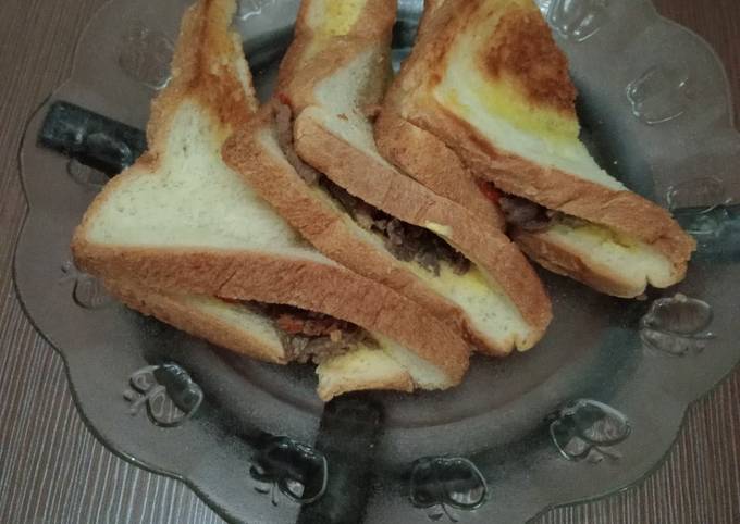 Resep Roti Isi daging sapi Rendang padang oleh hendra lie - Cookpad