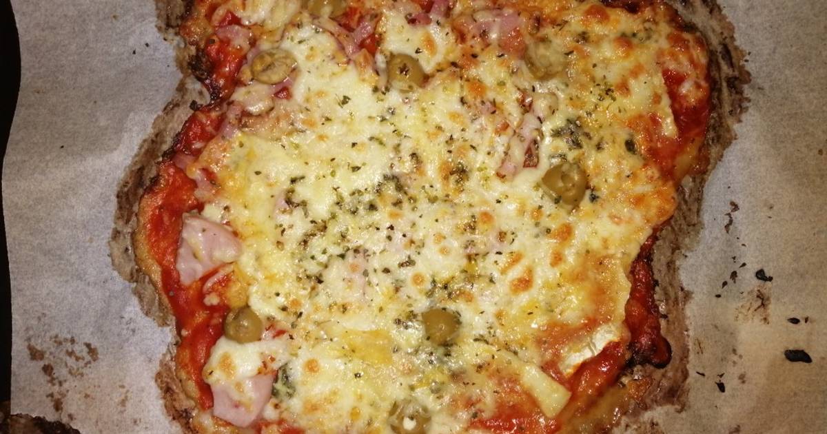 Pizza fit con base de pollo Receta de Natalia CG- Cookpad