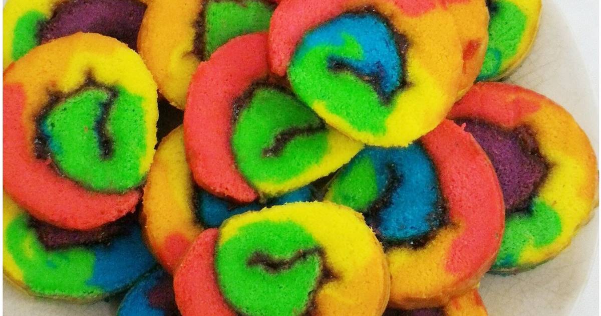 20 resep bolu rainbow gulung ekonomis enak dan mudah - Cookpad