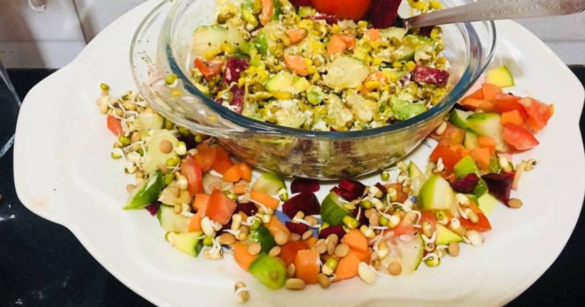 स्प्राउट्स सलाद (Sprouts salad recipe in hindi) रेसिपी बनाने की विधि in ...