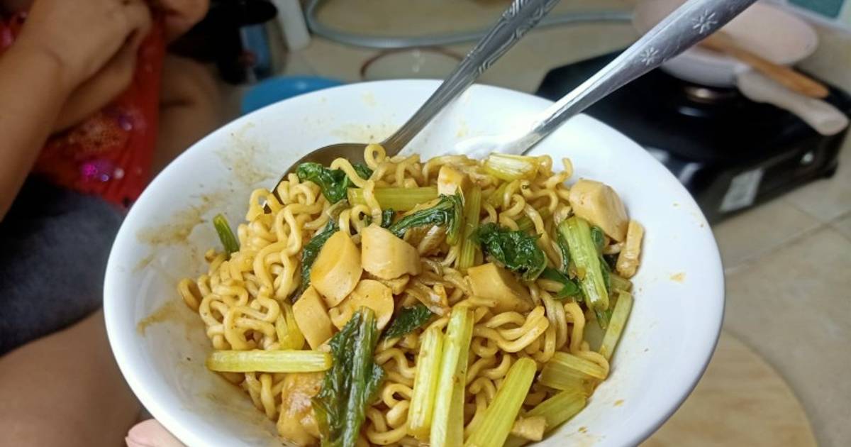 160 resep mie gaga rebus enak dan mudah - Cookpad