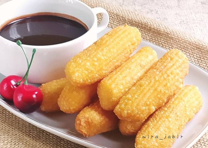 Resep Churros Saus Coklat oleh Mira_Jabir - Cookpad