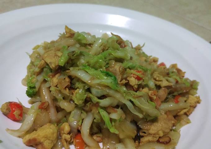 Resep Orek Telor & Sawi oleh Alfi Nur Aeni - Cookpad