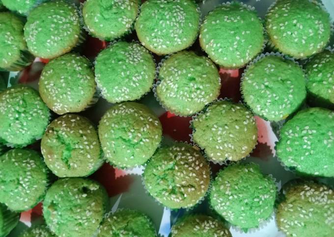Resep Bolu Kelapa oleh Nur indah sari - Cookpad