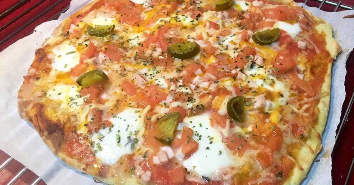 Pizza 4 quesos con toque mexicano Receta de SanChef_21- Cookpad