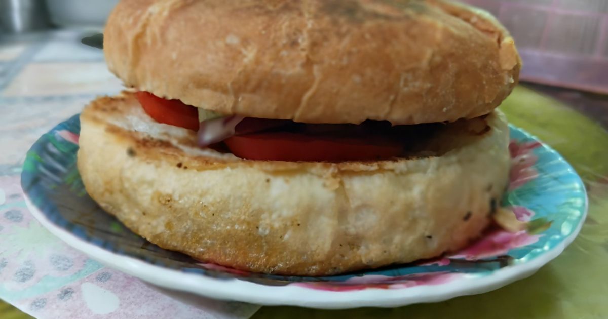 Lazy Burger Sandwich Recipe by Amrita Chakroborty - Cookpad