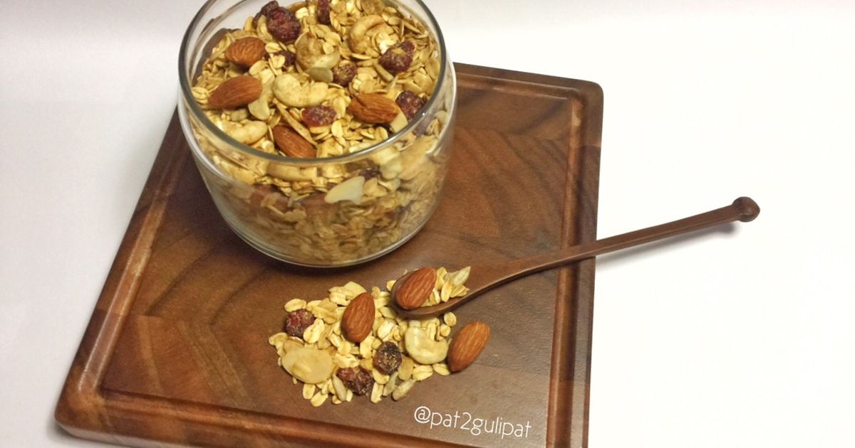 Resep Homemade Granola | Oat | Oatmeal oleh patricia - Cookpad