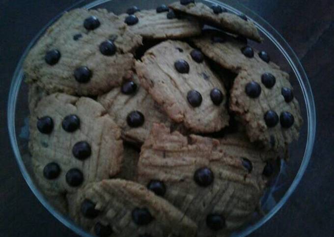 Resep Cookies choco chip oleh NinaElmia - Cookpad