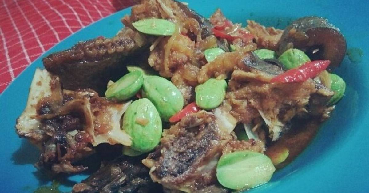 Resep Tumis Tulang Jambal oleh SiskaituRini - Cookpad
