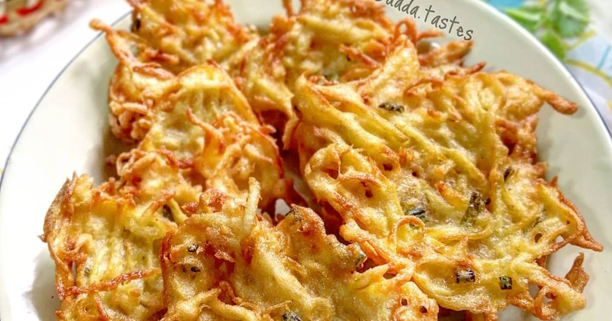 Resep bakwan kentang rumahan enak dan mudah - Cookpad
