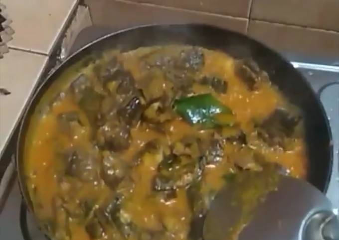 Resep Belut bumbu kuning oleh Anis Permata - Cookpad