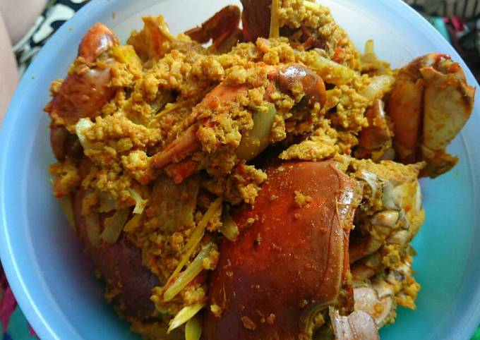 Resep Kepiting Pedas Saus Kunyit oleh Sandra Agustina - Cookpad