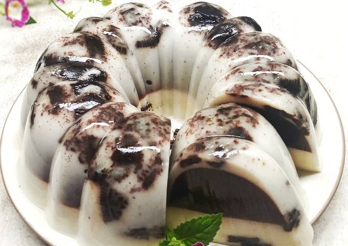 Resep Puding oreo lapis coklat oleh Nana Hanif - Cookpad