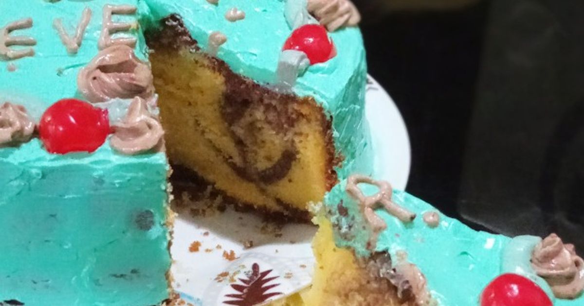 Resep Marble Birthday Cake oleh Marisa Nirmolo - Cookpad