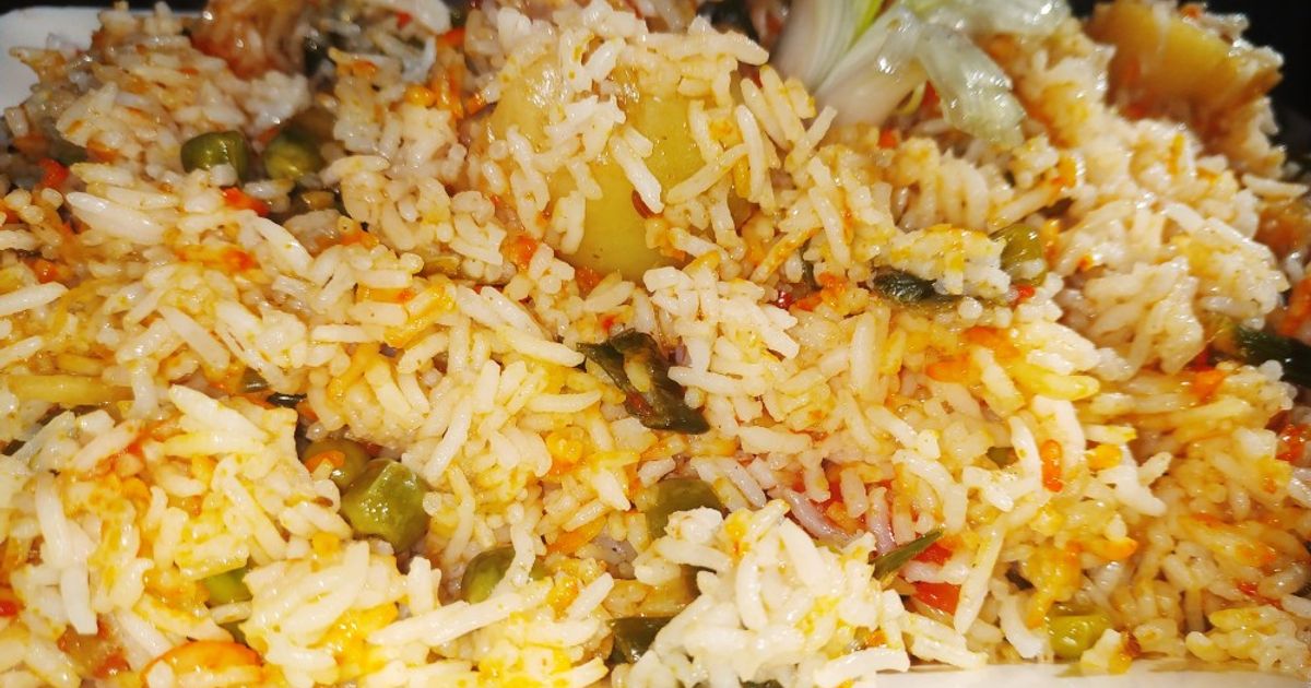 Veg Rice Recipe by Nosheen Nadeem - Cookpad