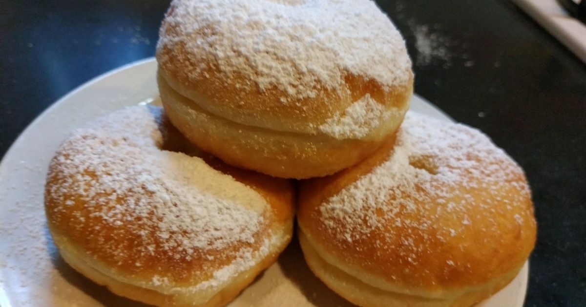 Resep Donut Maizena Enak Dan Menul Menul oleh Dapur Ranie ancak - Cookpad