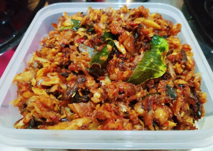 Resep Cakalang suir / rabe / pampis oleh Indah Rungkat - Cookpad