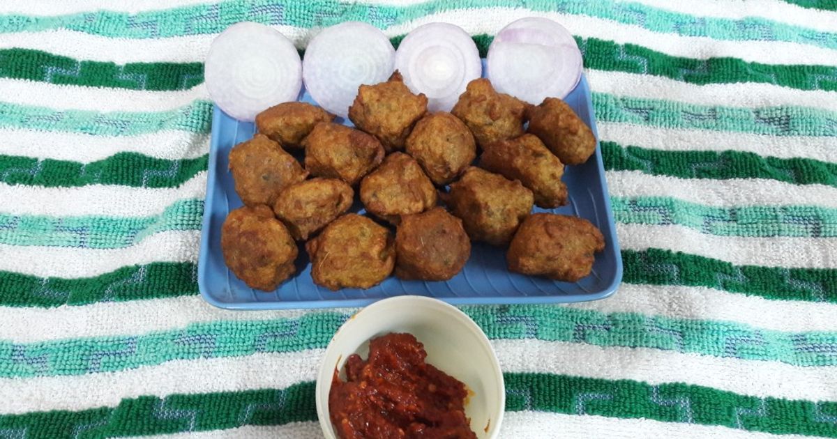 Bread Fritters Recipe by Anupama Sharma - Cookpad