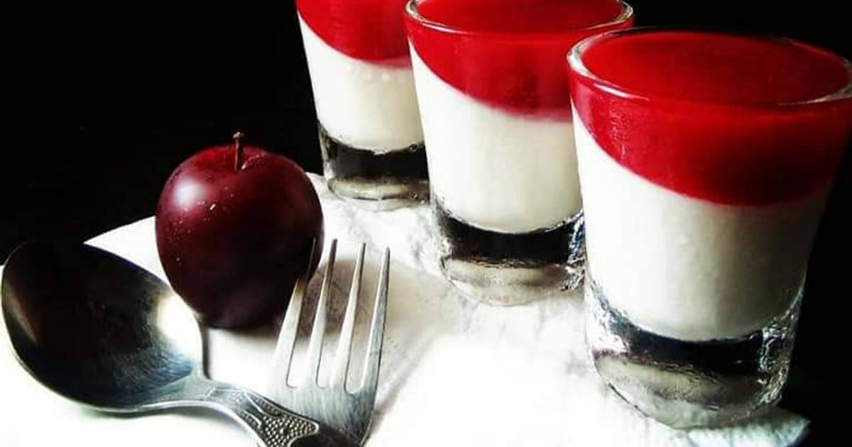 Plum Panna Cotta Recipe by sushcookss - Cookpad