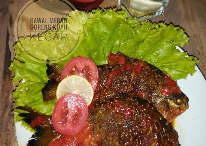 Resep Bawal Merah Goreng Kuah Kecap 🐟 oleh Yayuk Jumell - Cookpad