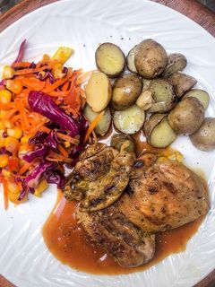 Resep Grilled Chicken With Apple Salad oleh Lionie Adi - Cookpad